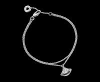 China DIVAS’ DREAM bracelet in 18 kt white gold with pavé diamonds Ref. BR857493 for sale