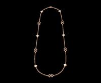 China DIVAS’ DREAM sautoir necklace in 18 kt pink gold with mother of pearl and black onyx.  Ref. 350060 CL856967 for sale