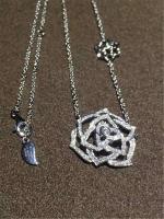 China Piaget  full diamonds of double hollow rose necklace 18kt  gold  with white gold or yellow gold or rose gold for sale