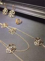 China Piaget diamonds of seven rose  necklace 18kt  gold  with white gold or yellow gold or pink gold for sale