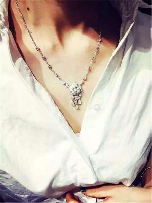 China Piaget full diamonds  rose necklace of 18kt gold  with yellow gold or white gold for sale