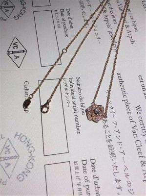 China Piaget  mini full diamonds rose necklace 18kt  gold  with white gold or yellow gold or pink gold for sale