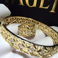 China Luxury Jewelry diamonds of rattan plaid bracelet  18kt gold  with yellow gold for sale