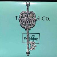 China full diamonds key necklace 18kt gold  with white gold or yellow gold for sale