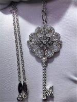 China diamonds of  sakura key 18kt gold  with yellow gold or white gold or pink gold for sale