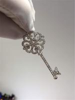 China diamonds of  sakura key 18kt gold  with yellow gold or white gold or pink gold for sale