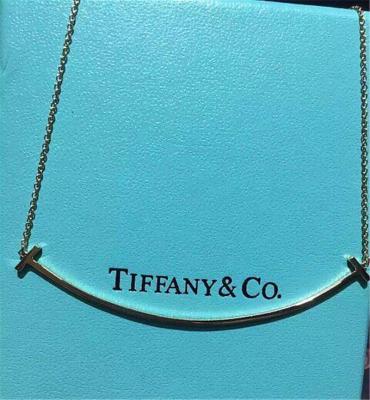 China gold of smiling face  necklace 18kt gold  with yellow gold or white gold for sale