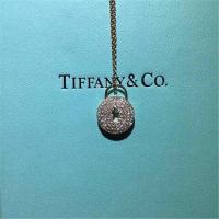 China diamonds  key necklace 18kt gold  with yellow gold or white gold or pink gold for sale