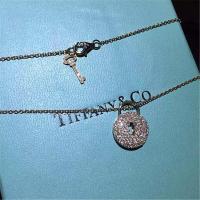 China diamonds  key necklace 18kt gold  with yellow gold or white gold or pink gold for sale