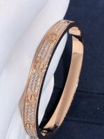 China Elegant Gorgeous Factory Made Car Tier 18k Yellow/White/Rose Gold And Natural Diamonds LOVE Bracelet, Diamond-Paved for sale