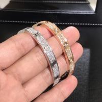China Popular Beautiful Gorgeous Factory Made 18k Car Tier Yellow/White/Rose Gold And Natural Diamonds LOVE Bracelet for sale