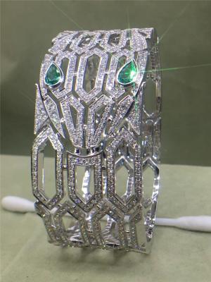 China 's  diamonds of  snake-head bracelet 18kt gold with white gold or yellow gold for sale