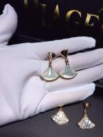 China DIVA earring in 18 kt gold for sale