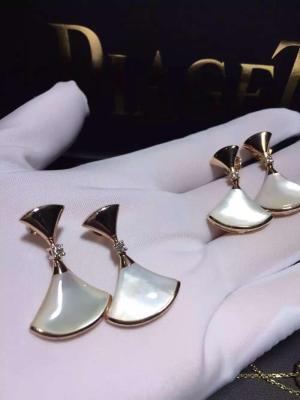 China DIVA earring in 18 kt gold for sale