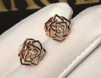 China Piaget brand jewelry 18kt  Rose earrings in 18K rose gold set with 2 brilliant-cut diamonds (approx. 0.01 ct). for sale