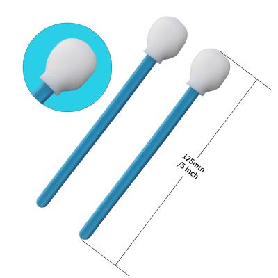 China 125mm Total Length Disposable Foam Tip Swabs With No Fibers TX708 for sale