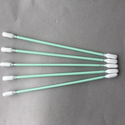 China TX740B Cleanroom Q Tips , Cotton Cleaning Swabs Green Stick For PCB Cleaning for sale