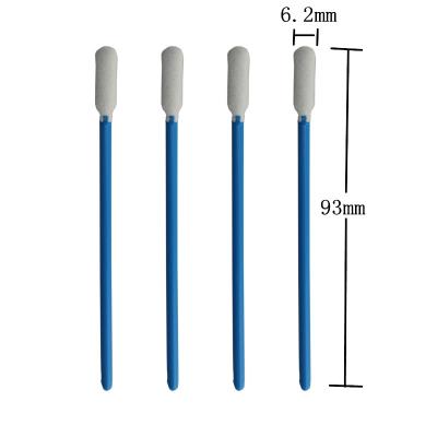 China 93mm Lint Free Industrial Foam Cleaning Swabs Sticks Blue Handle for sale