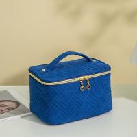 China Quilted makeup bag Large Capacity Travel storage bag for sale