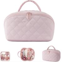 China Quilted Cosmetic Bag High Quality Travel Toiletry Bag Portable Storage Bag for sale
