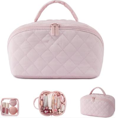 China Quilted Cosmetic Bag High Quality Travel Toiletry Bag Portable Storage Bag for sale