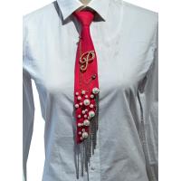 China Wholesale Letter P Pearl Brooch Necktie Handmade Faux Pearl Alphabet Pin with Iron Chain Tassel Decorative Polyester Tie for Women (Red) for sale