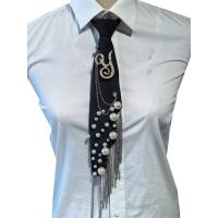 China Wholesale Letter Y Pearl Brooch Necktie Handmade Faux Pearl Alphabet Pin with Iron Chain Tassel Decorative Polyester Tie for Women (Black) for sale