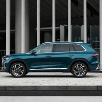 China Geely Monjaro 2023 SUV Car 2.0 at 4WD Exclusive Gasoline featuring Turbo Engine Type for sale