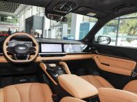China Electric Driver's Seat Adjustment Geely Xingyue L Version 2.0t 5 Seats Gasoline Cars for sale
