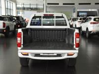 China Leather Seats Great Wall Wingle 5 7 2WD 4WD Gasoline Diesel Pickup Truck 2021 2022 2023 for sale