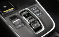 China Affordable Dongfeng Honda CRV Hybrid Car with Length * Width * Height of 4703*1866*1680 for sale
