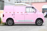 China High Speed Super Electric Car 2022 Energy Vehicle Car with Wheelbase of 2350 mm for sale