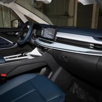 China 4605*1878*1643mm GEELY Jiaji VF11 MPV XINGYUE S L E Pro Vehicle with Left Steering for sale