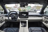 China Customized Red/Blue Energy Vehicles Zeeker 001 Electric Cars with 616km Integrated Mileage for sale