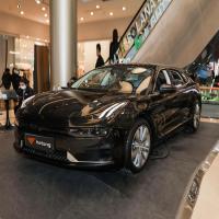 China Long Battery Life ZEEKR 001 2022 2023 Dual Motor EV Left Steering 5-Door 5-Seater SUV for sale