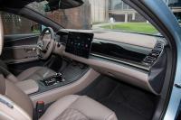 China s 2023 High Speed Electric SUV with 4-Door Body Structure and Maximum Power 228-517 for sale