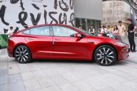 China Pure Electric 2023 Tesla Model 3 All-wheel Drive 606km Range 0.67H Quick Charging for sale