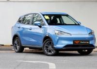 China 2022 Neta V 300 Lite 4 Wheel Electric Vehicle with 5 Seats and Maximum Power of 120kW for sale