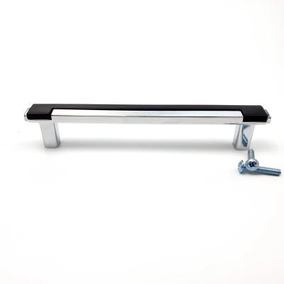 China OEM Silver Gold Zinc Alloy Drawer Handles 192mm With Screws for sale