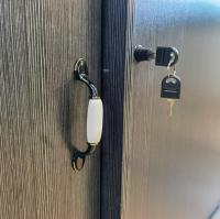 China Vintage 146mm Spliced Ceramic Handles Screws For Cabinet Door for sale