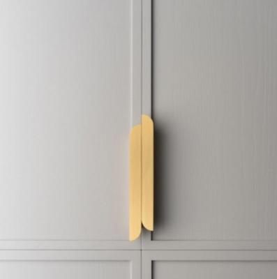 China 400mm Gold Aluminum Cabinet Handle 3 Color Salix Leaf Handles For Bedroom for sale