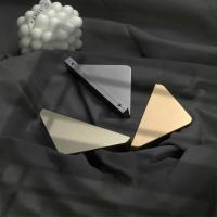 China OEM 120mm Aluminium Furniture Drawer Handles Gold Triangle Drawer Knob for sale