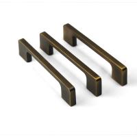 China OEM 96mm Aluminium Alloy Kitchen Cabinet Handles for sale