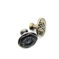 China 35mm Zinc Copper Knobs Aluminium Furniture Handles Retro Design With Screws for sale