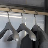 China 270*450mm Hotel Wide Shoulder Metal Clothes Hanger For Male for sale