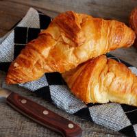 China Croissant Chocolate roll Cake Cream Filling Machine Bakery Industrial for sale