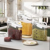 China Factory Wholesale 2.8L Kitchen Grain Dispenser Transparent Storage Containers with Rubber Rings for sale