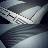China Anti Scratch Gloss Carbon Black Car Body PPF TPU Paint Protection Film Self Healing 200% Elongation for sale