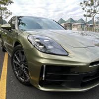 China TPU Painted Olive Green 1.52m x 15m No Glue Dyed Colored PPF Self-healing Car Wrap Paint Protection Hydrophobic Film for sale