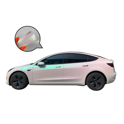 China Glossy Aurora White Car Wrap Vinyl Film 1.52x17m Removable Adhesive 160 Micron for sale